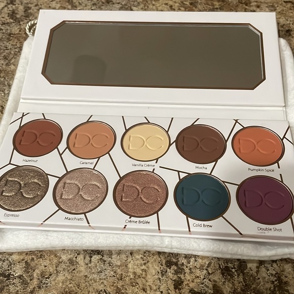 Dominique | Makeup | Dominique Cosmetics The Latte Palette With Mirror Nwot | Poshmark